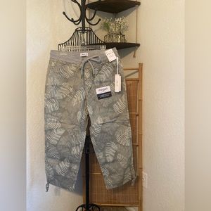 Dash Capris for Women - Poshmark